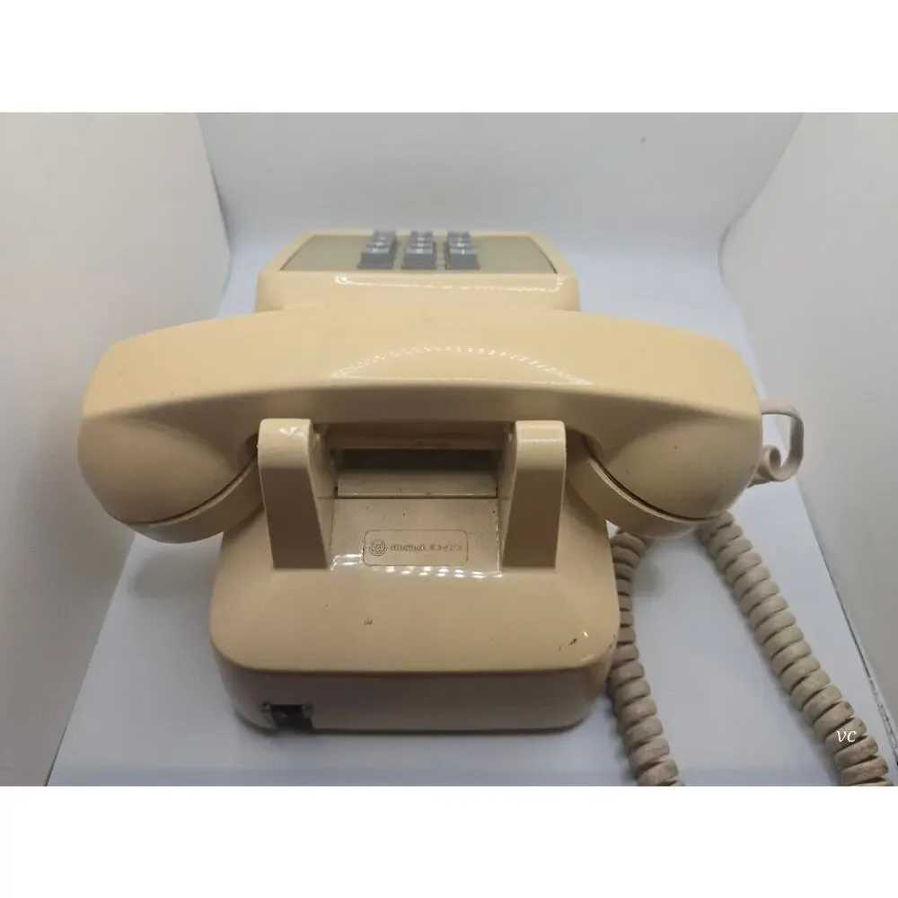 Western Electric | Other | Vintage Western Electric 250mmg Beige ...